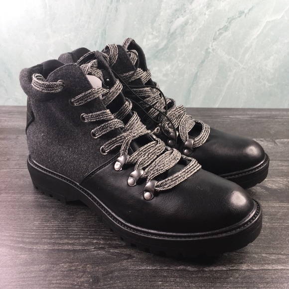 Universal Thread | Shoes | Universal Thread Karri Lace Up Hiker Boots ...